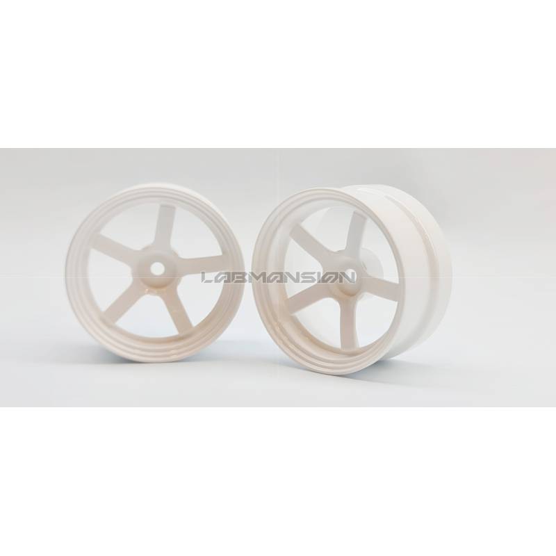 ReveD Competition wheel “DP5” series white (offset 8, 2 pieces)
